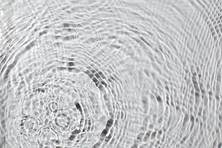 Splashing Water Ripple Pattern with Crystal Clear Liquid Surface ...