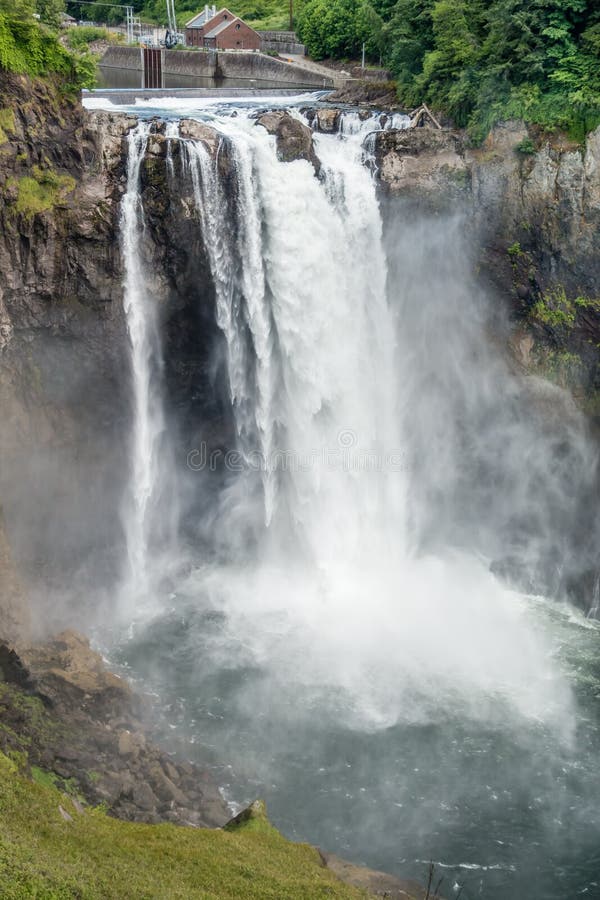 Splendorous Snoqualmie Falls Stock Image - Image of cascade, snoqualmie ...