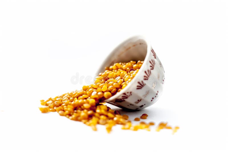 Split Pigeon Pea or Toovar Dal Pr Tuvar Dal or Toor Dal Isolated on ...
