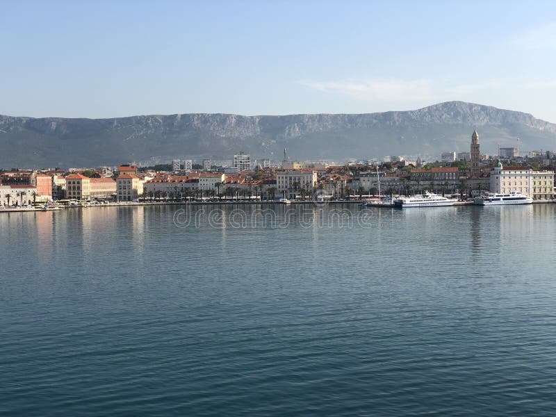 Split Skyline in the Morning Stock Image - Image of mountain, ocean ...