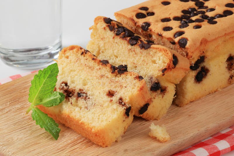 Sponge Cake with Chocolate Chips Stock Image - Image of studio, pound ...