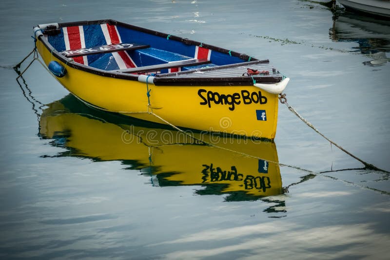 Spongebob boat editorial photography. Image of harbour - 59903752