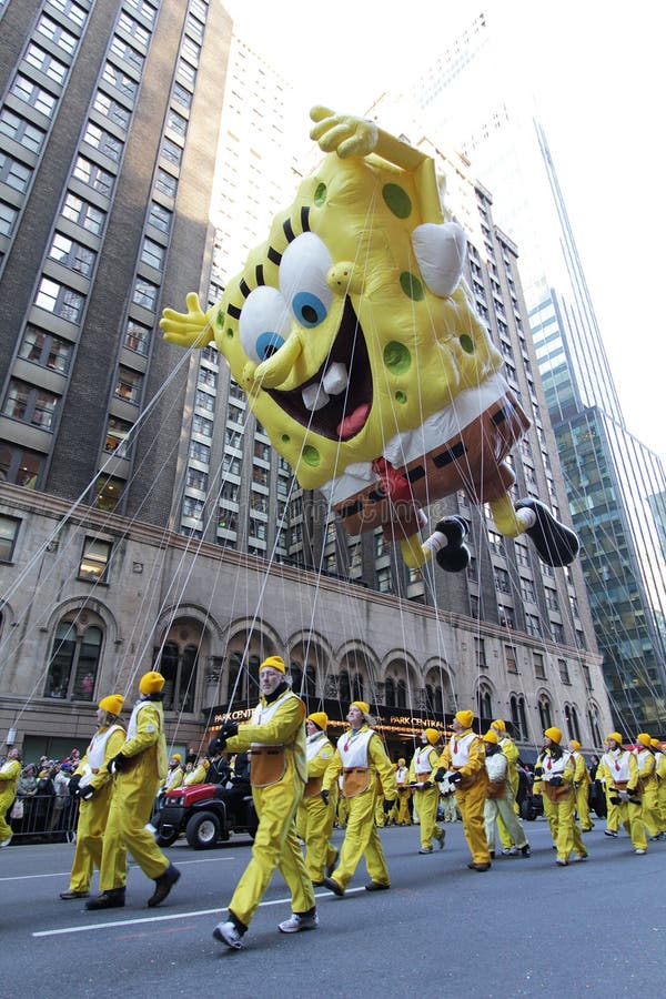 Spongebob in Macy's parade editorial stock image. Image of street ...