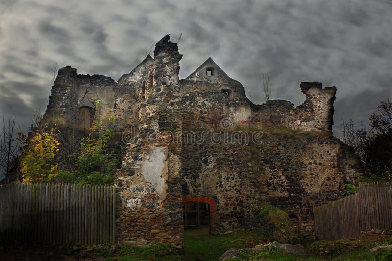 Spooky castle stock photo. Image of cloudy, ruins, mirsk - 46774540