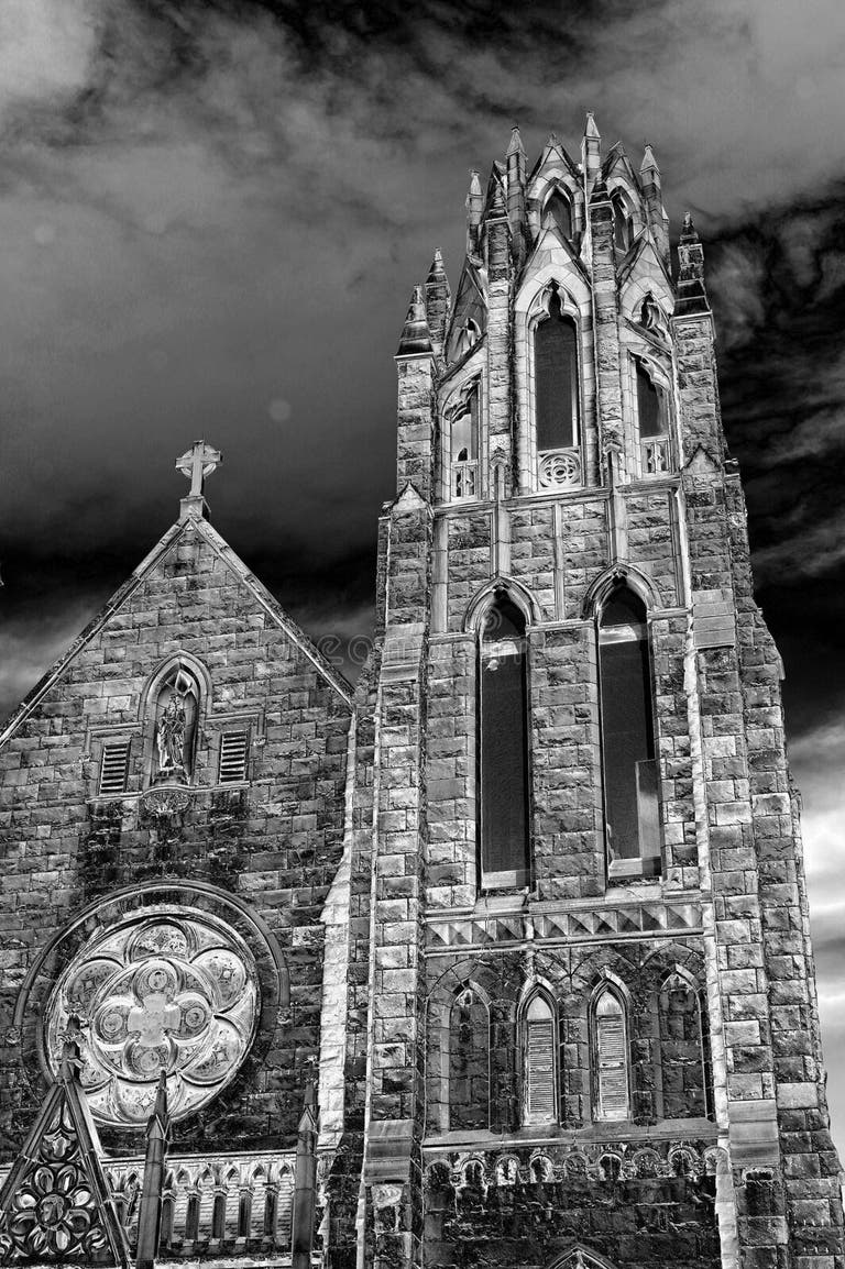 Gothic Black Castle Stock Illustrations – 7,221 Gothic Black Castle ...