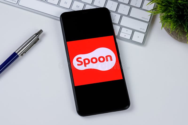 Spoon App Logo on a Smartphone Screen Editorial Photography - Image of ...