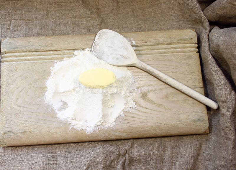 Spoon Flour on a Wooden Board Stock Image - Image of flour, fine: 51271541
