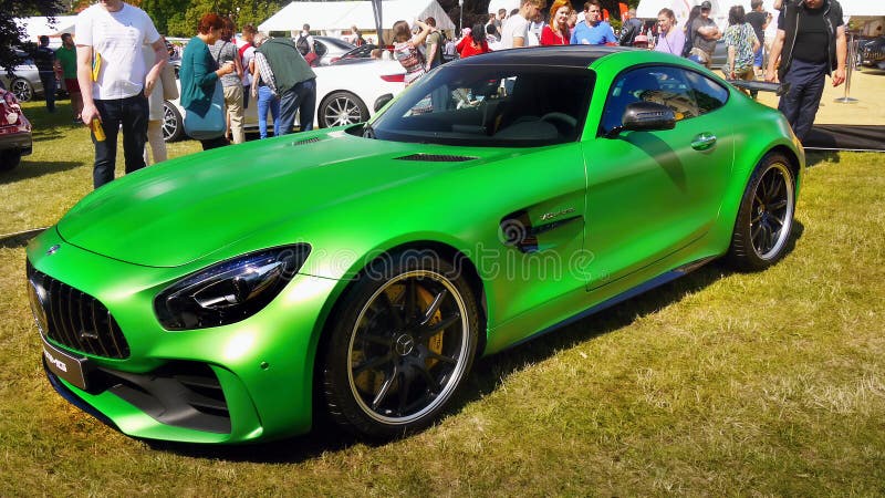 Sport-Autos, Mercedes AMG GT R Redaktionelles Bild - Bild von leute ...