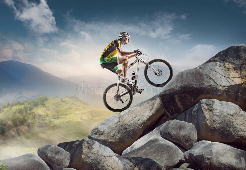 Radfahrer stockfoto. Bild von kerl, schleife, berg, felsen - 38853080