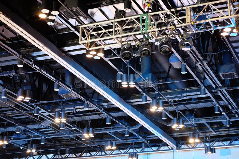 Sportlight Layout on the Ceiling Stock Image - Image of smooth, walkway ...
