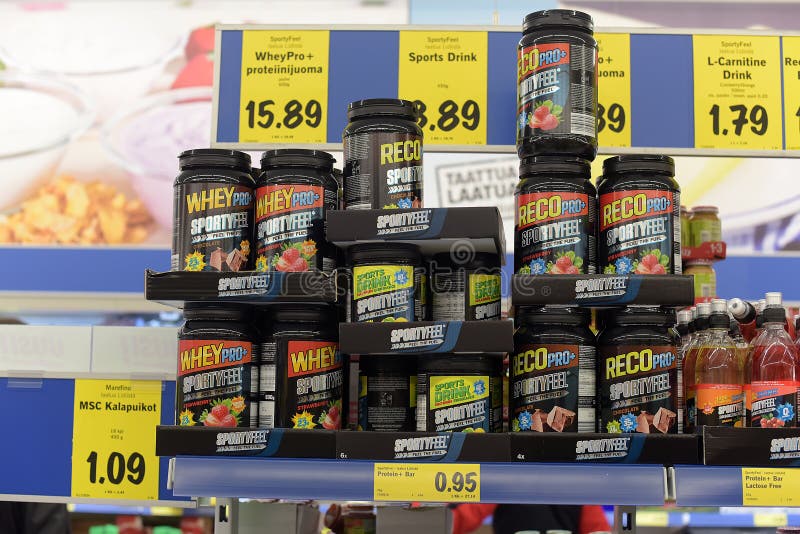 Sports Nutrition at the Store Editorial Photo - Image of nutritional ...