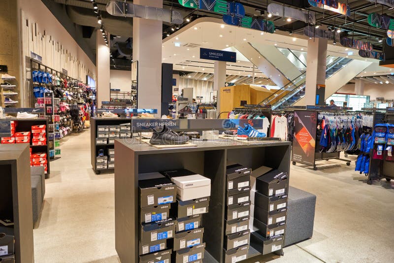 Sportscheck Store in Mall of Berlin Editorial Photography - Image of ...