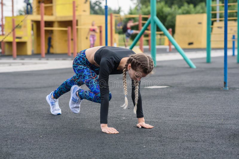 Sporty Girl Doing Abs Exercises. Stock Photo - Image of abdomen, people ...