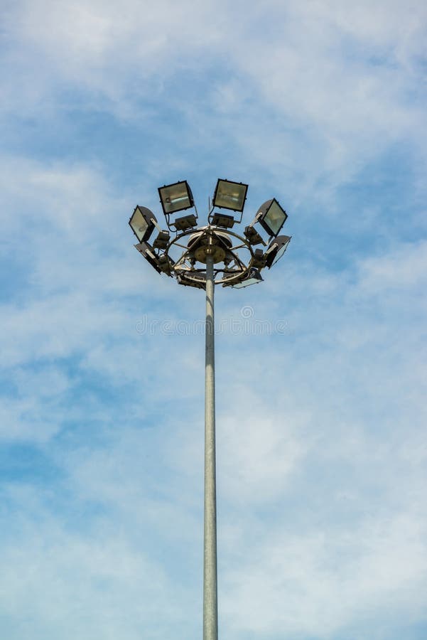 Spotlight tower stock image. Image of lamp, outdoor, event - 32272587
