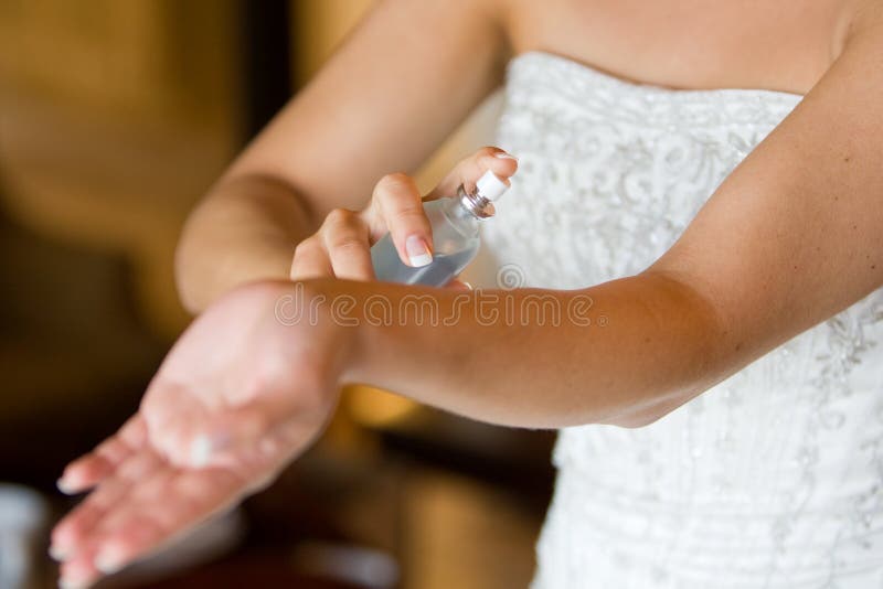 Spraying perfume stock image. Image of beauty, preparation - 14782719