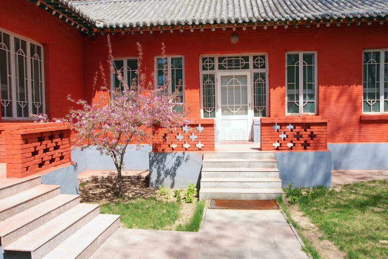 Spring courtyard stock photo. Image of blooming, blossom - 69866888