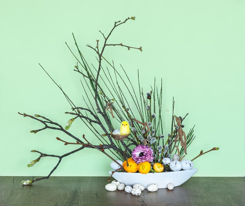 Spring-Easter Floral Decoration with Young Twigs, Eggs and a Chick ...