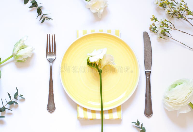 Spring Floral Table Settings with Spring Flowers. Top View Empty Plate ...