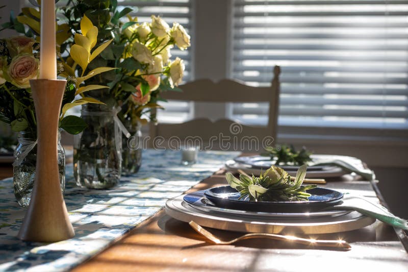 Spring Place Setting in Natural Sunlight Stock Photo - Image of blurred ...