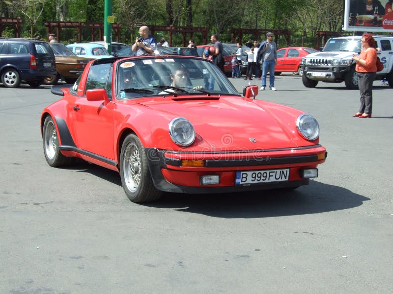 Spring Retro Parade editorial photography. Image of hobby - 30994447