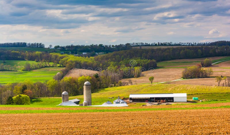 Spring View of Farm Fields and Rolling Hills in York County, Pen Stock ...
