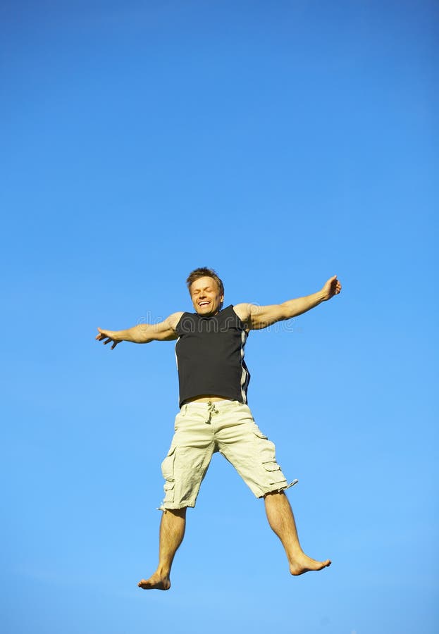 Hoch springen stockfoto. Bild von glieder, kaukasisch - 2569598