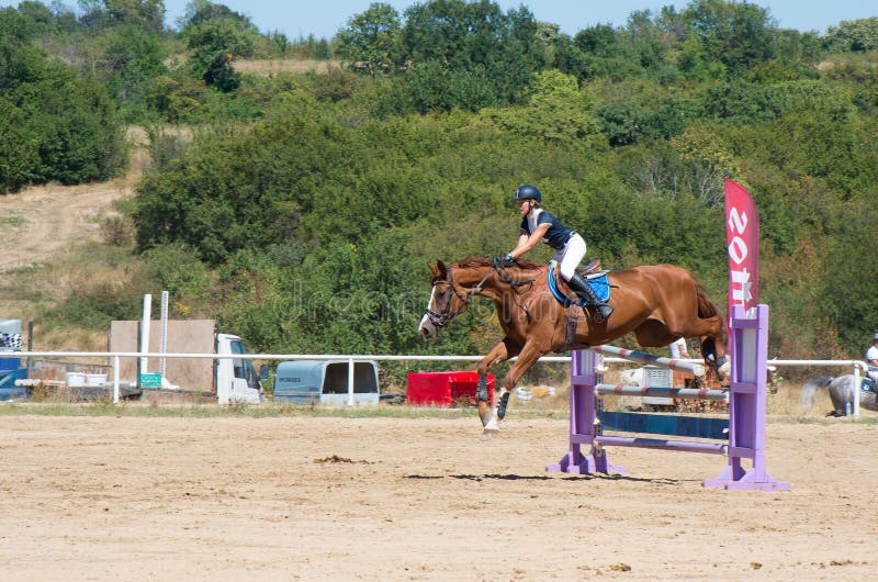 Springend Bepalend Woord Paard Racing Redactionele Stock Afbeelding ...