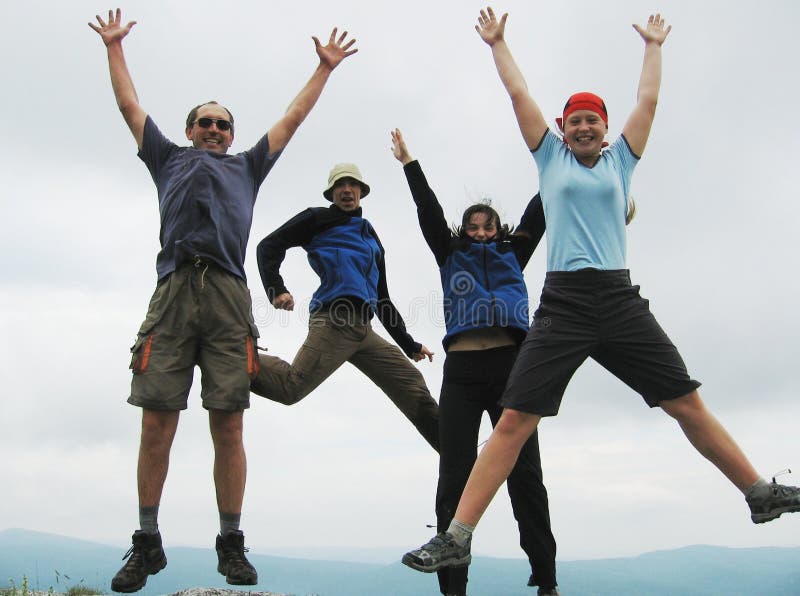 119,261 Springende Leute Fotos - Kostenlose und Royalty-Free Stock ...