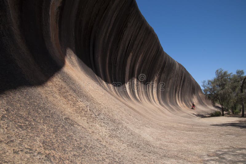 View along wave rock editorial stock photo. Image of granite - 127109013