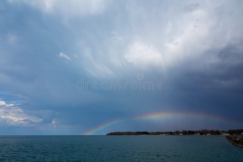 Lake Erie Cliffs in Autumn stock photo. Image of lake - 16462190