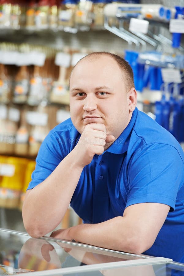 Sprzedawcy Ulepszenia Sklep W Domu Obraz Stock - Obraz złożonej z ...