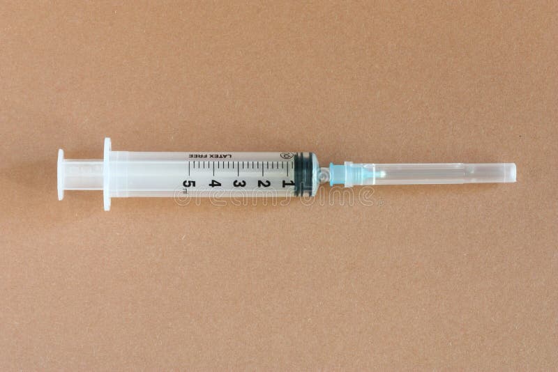Spuit met naald stock foto. Image of teller, blaar, controle - 17480728
