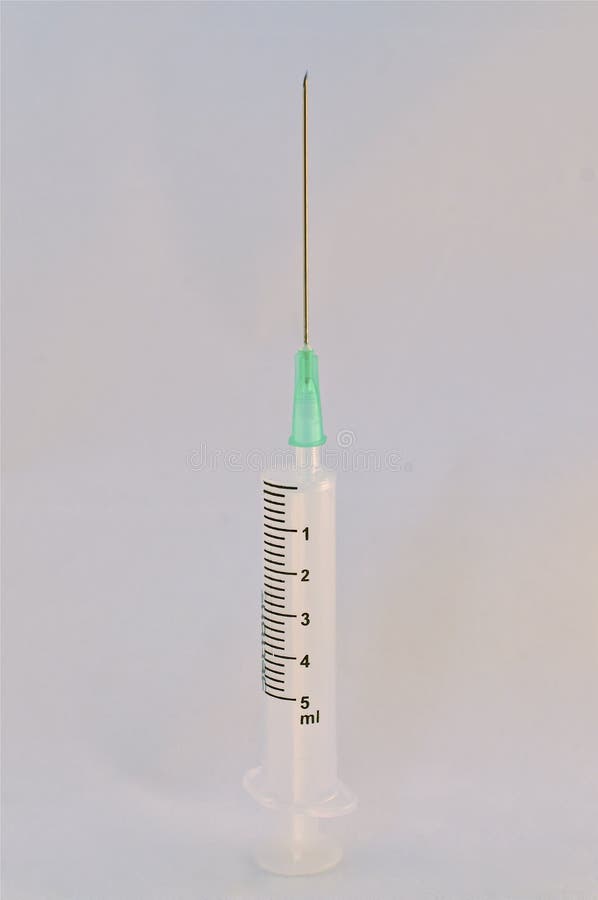 Intramusculaire Spuit Met Flesje. Stock Foto - Afbeelding bestaande uit ...