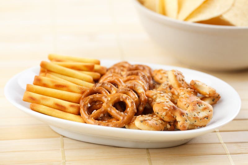 Spuntini salati fotografia stock. Immagine di gusto, naughty - 13449264