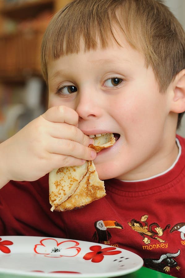 Spuntino fotografia stock. Immagine di mangiatore, pasto - 37516436