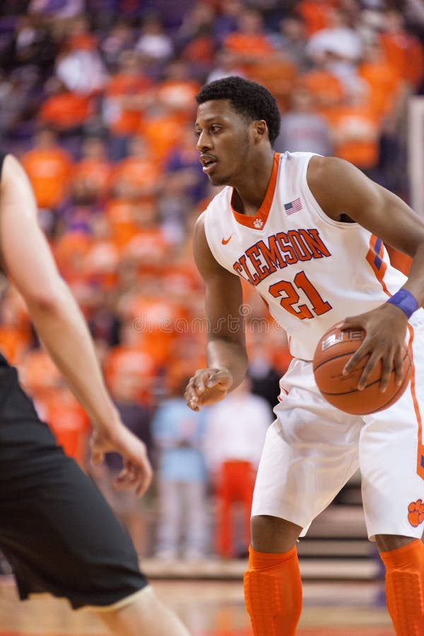 Spur-Wald Clemson V redaktionelles stockfoto. Bild von basketball ...