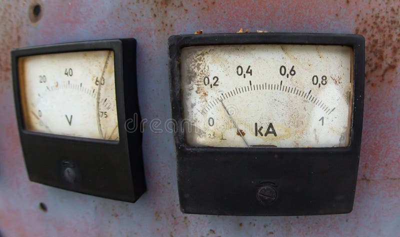 Square Analog Ammeter: Industrial Current Meter Stock Photo - Image of ...