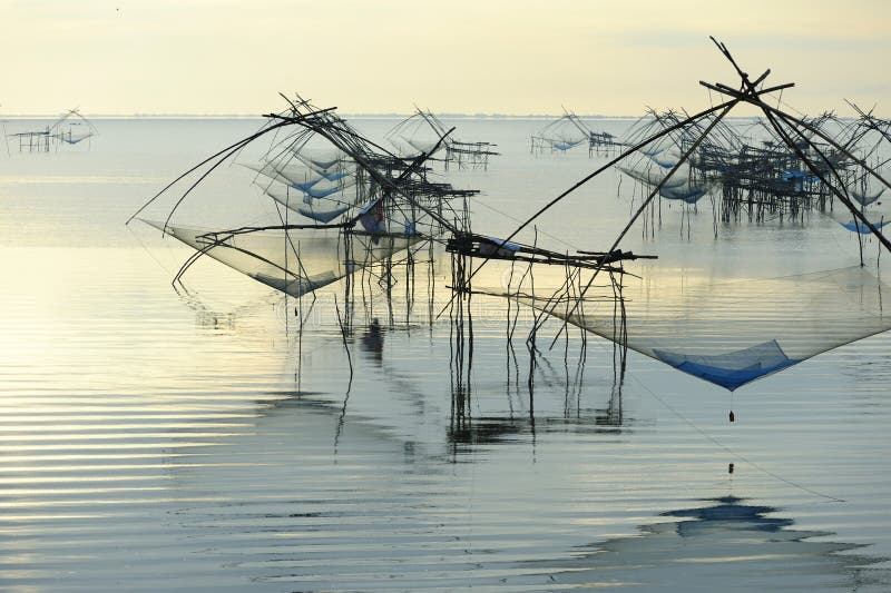 Square dip net stock photo. Image of canal, hook, klong - 41013096