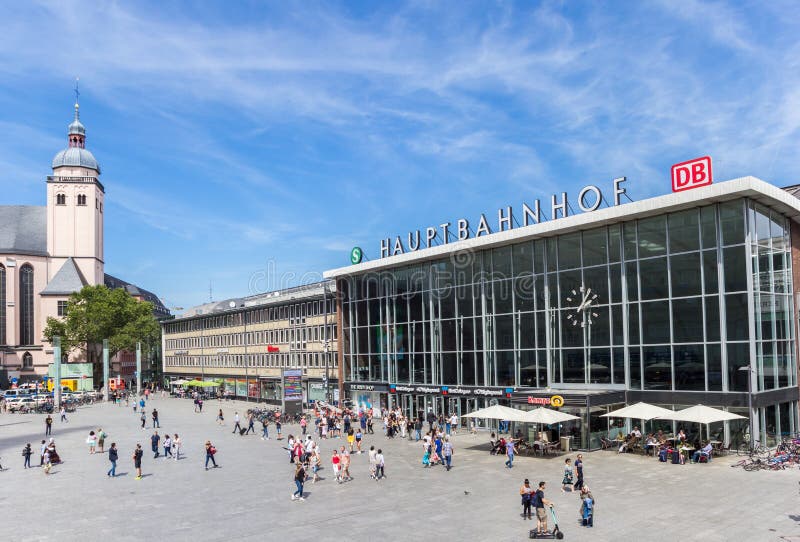 Square in Front of the Central Station of Cologne Editorial Image ...