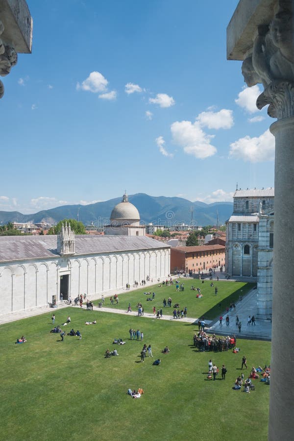 Square of miracles. Pisa editorial image. Image of architecture - 94548830