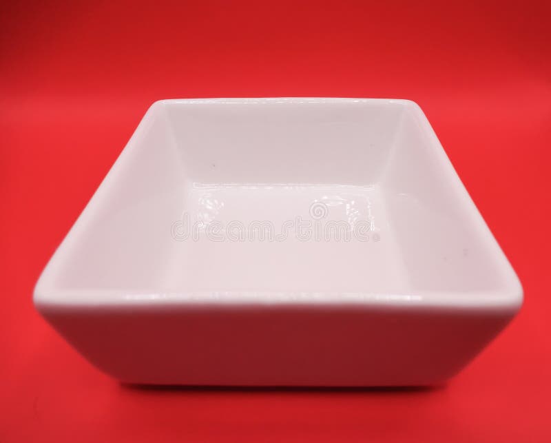 Square-shaped Ceramic Bowl with a Decorative Red Background for All ...