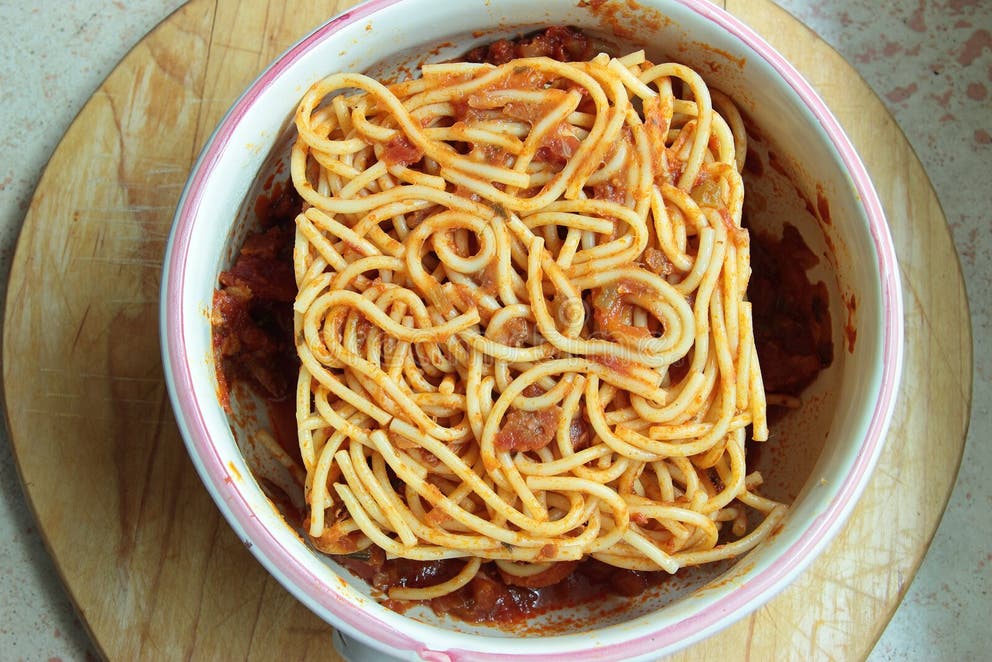 Square spaghetti stock image. Image of greasy, cuisine - 41512733