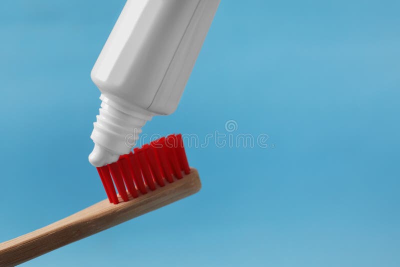 Squeezing toothpaste tube stock image. Image of counting - 7112539