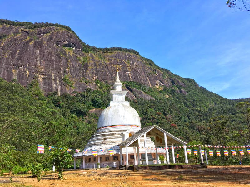 Japan Peace Temple on Adam`s Peak Stock Image - Image of pada, adams ...