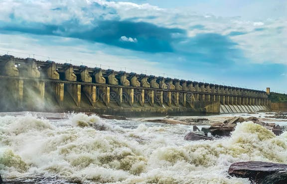 Sriram Sagar Project in India Stock Photo - Image of cloudy, barrier ...