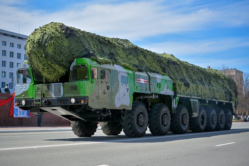 SS-25 Sickle editorial stock image. Image of launch, procession - 53922579