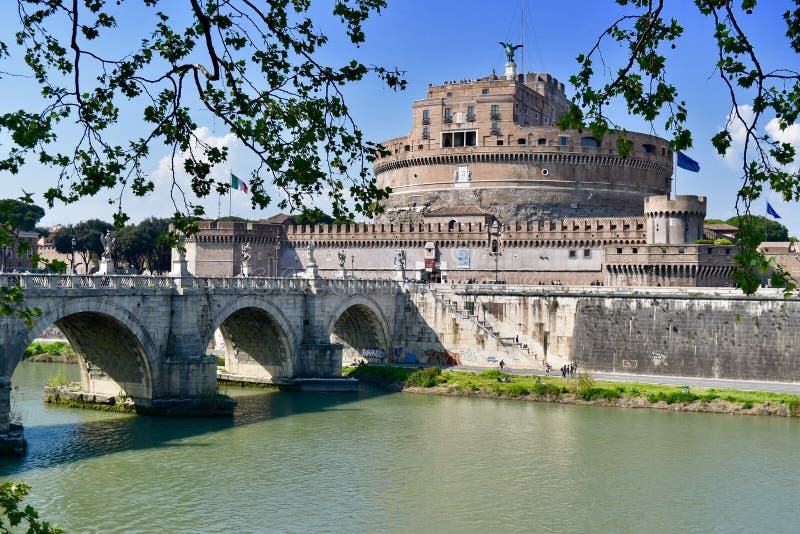ST Angelo Do Castelo De Roma Foto de Stock - Imagem de ponte, europa ...