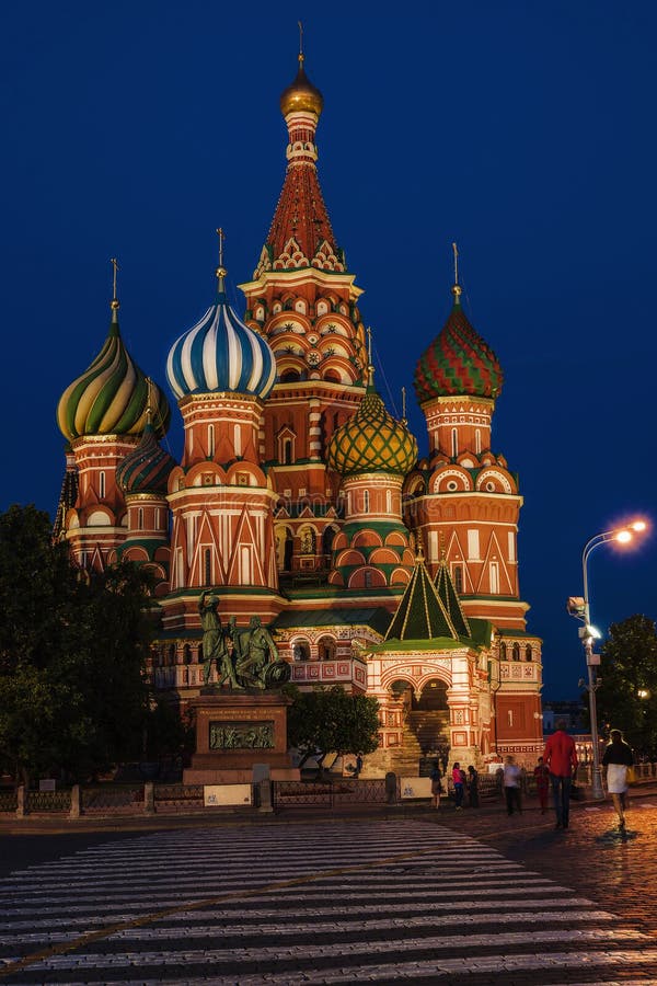 St. Basil S Cathedral on Red Square, Moscow Stock Photo - Image of ...