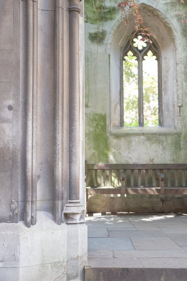 St. Dunstan in the East Church in London Stock Photo - Image of dunstan ...