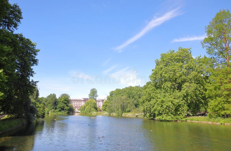 St James Park Greenery London UK Stock Image - Image of landmark ...